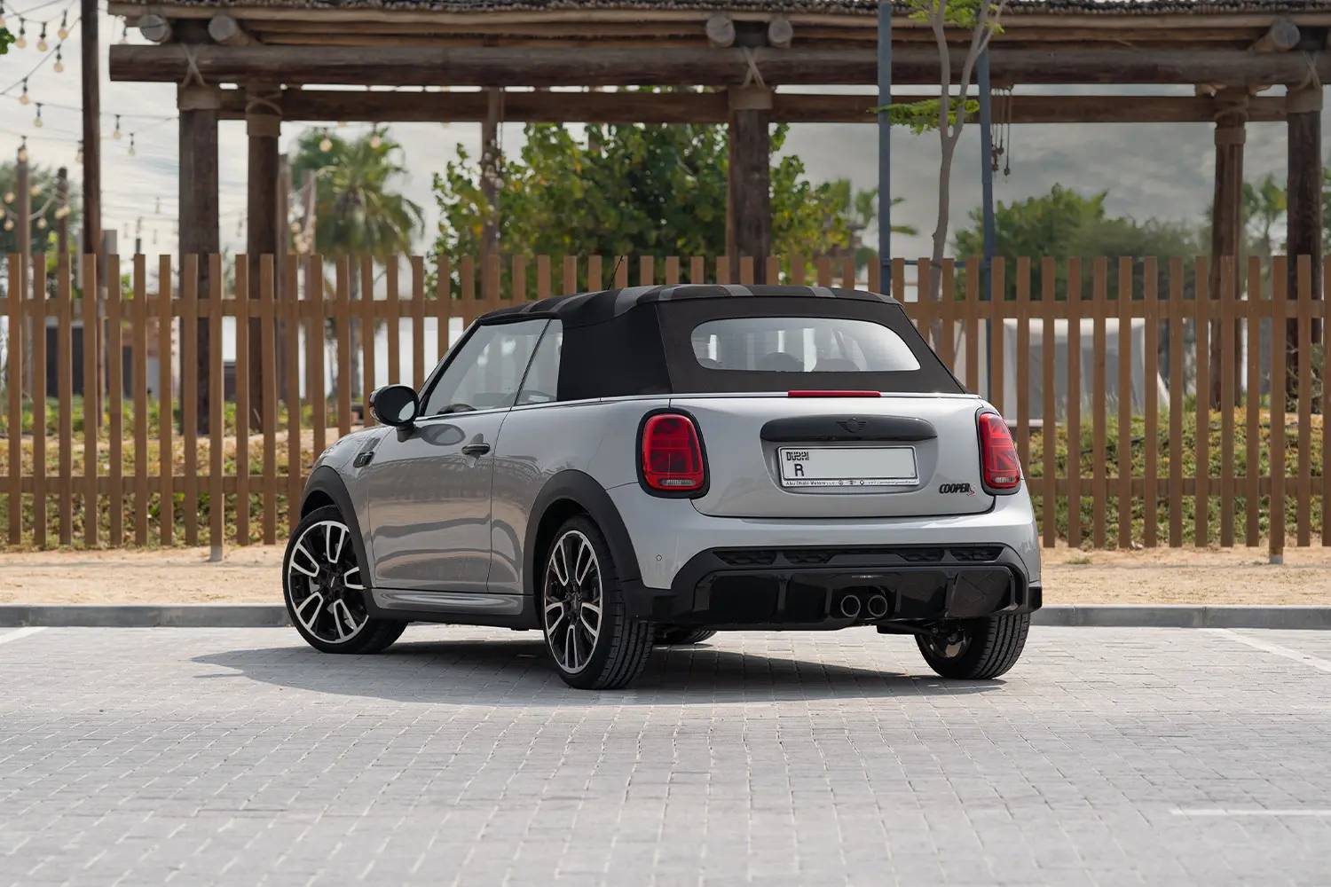 Mini Cooper S Convertible - VOLOCAR